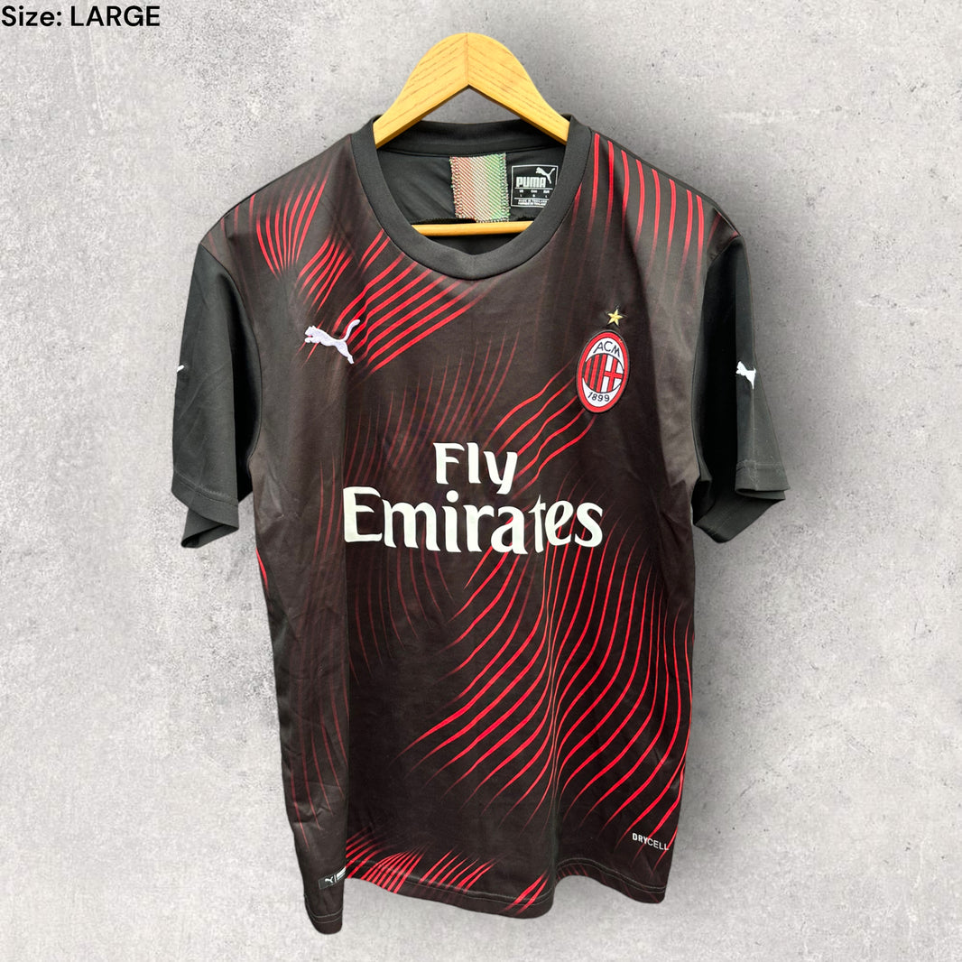AC MILAN – THRILLOFTHETHRIFT