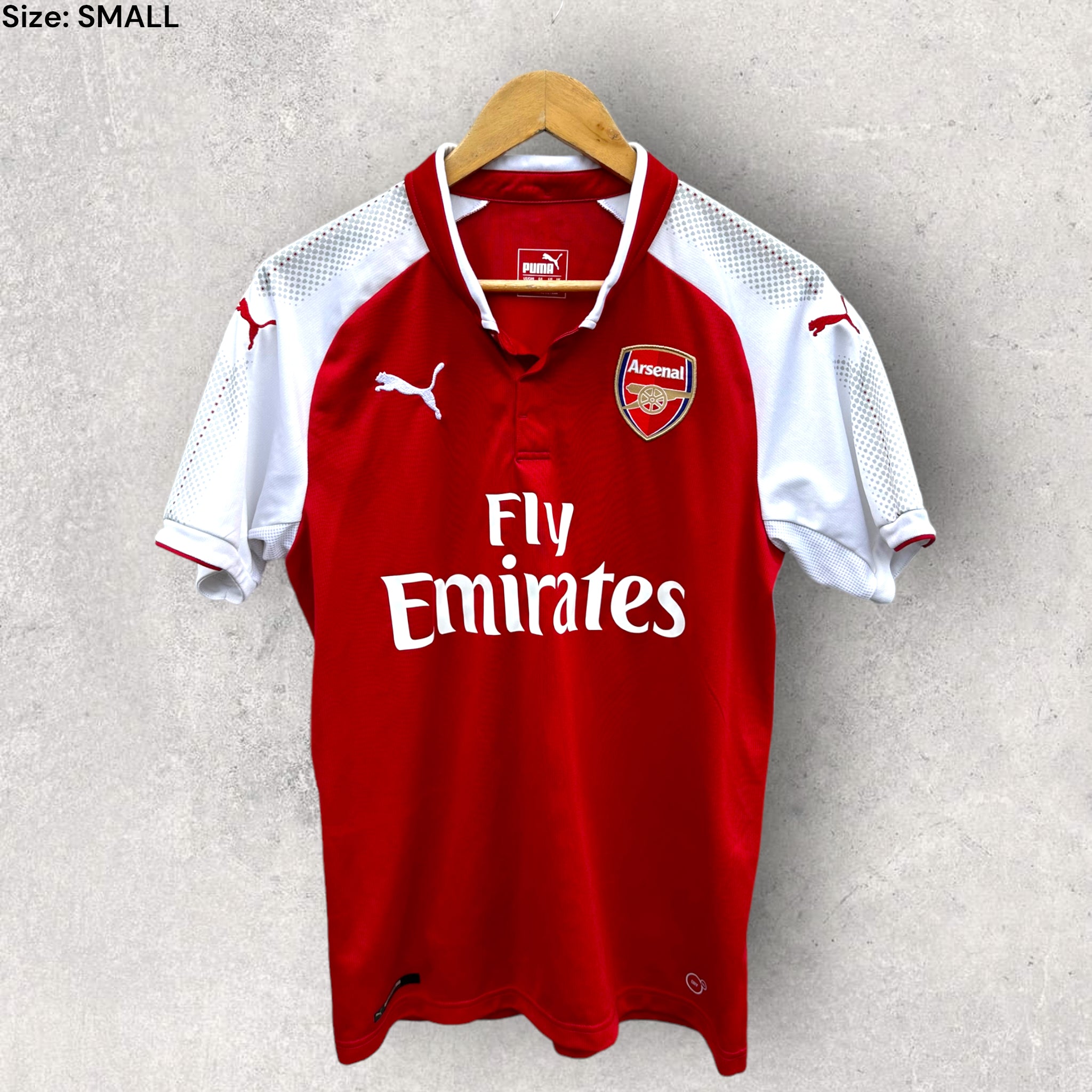 ARSENAL 2017-2018 HOME JERSEY – THRILLOFTHETHRIFT