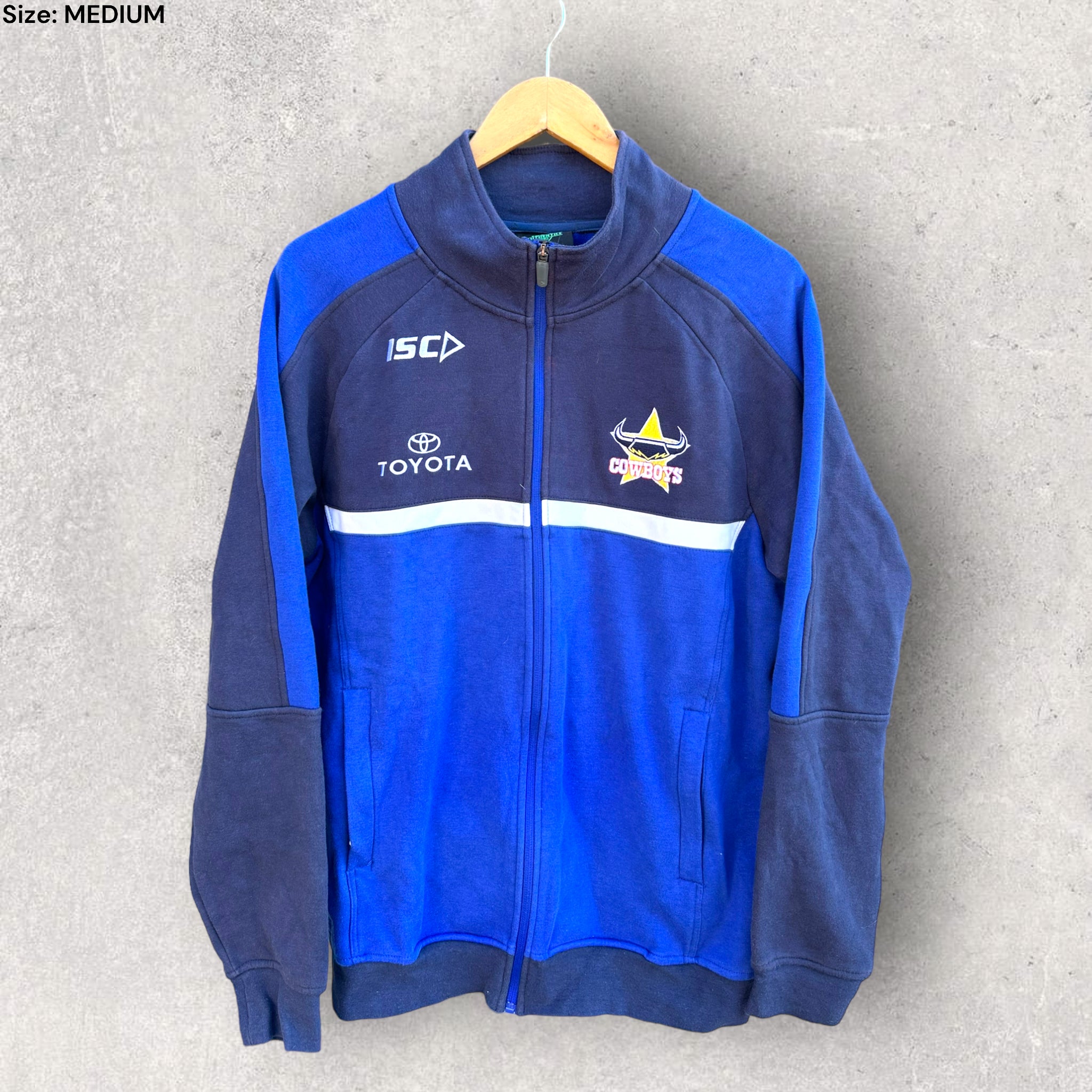 NORTH QLD COWBOYS FULL ZIP JUMPER – THRILLOFTHETHRIFT